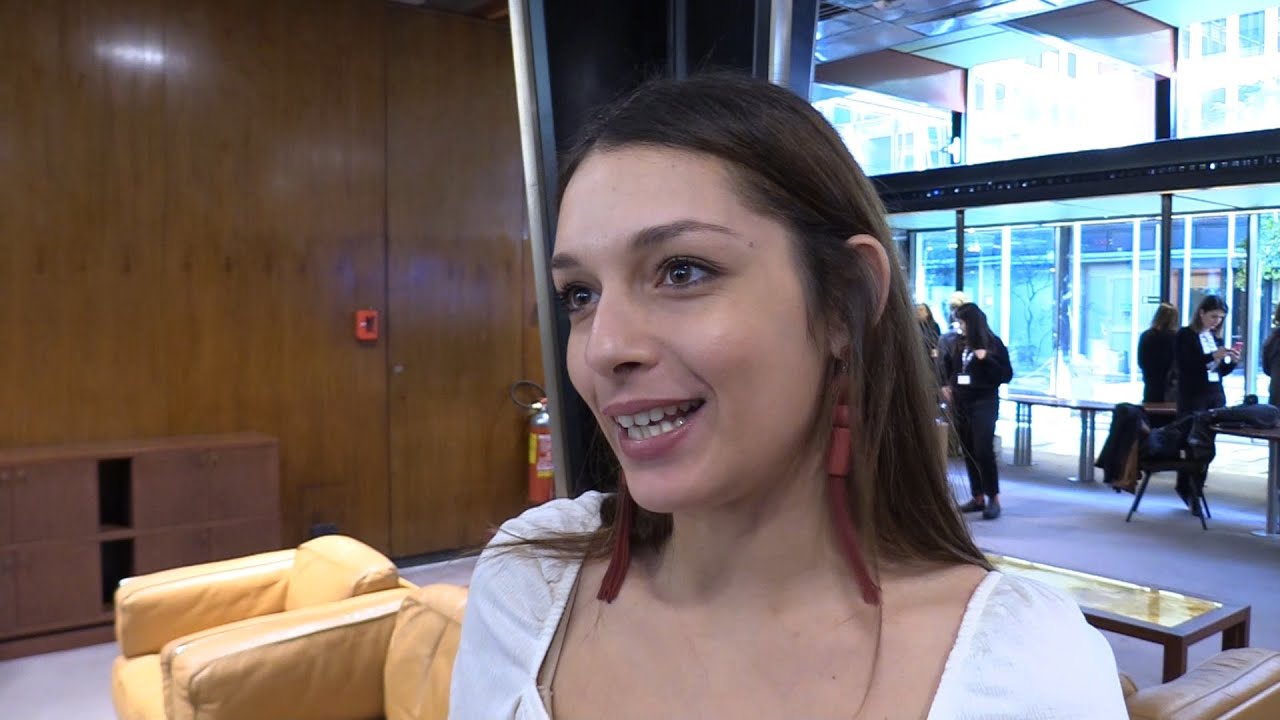 Sara Cardinaletti interpreta la fidanzata di Alberto Sordi - YouTube