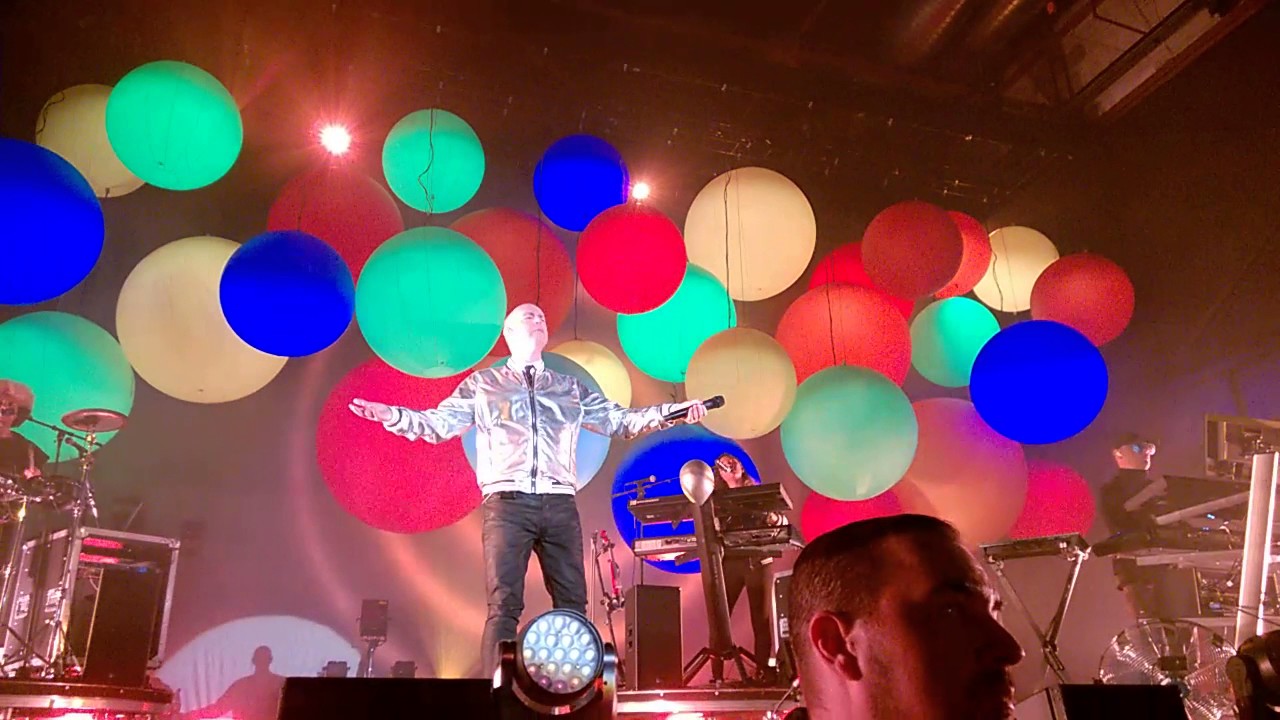 Pet Shop Boys - Go west - Live Cologne 2016 - YouTube Music