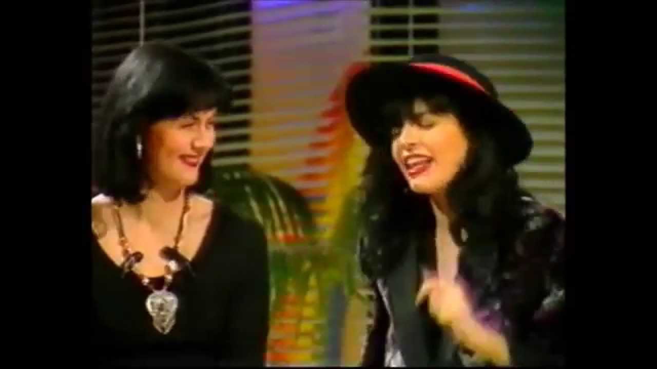 Cacadou Look, Krenite s nama, lyrics - YouTube