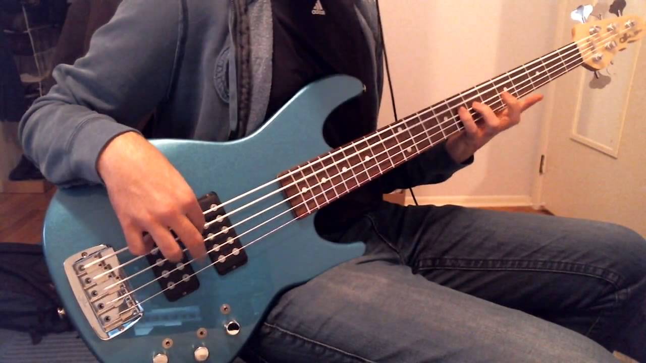 Sword Art Online OP 1 [LiSA - Crossing Field] (Bass Cover) - YouTube