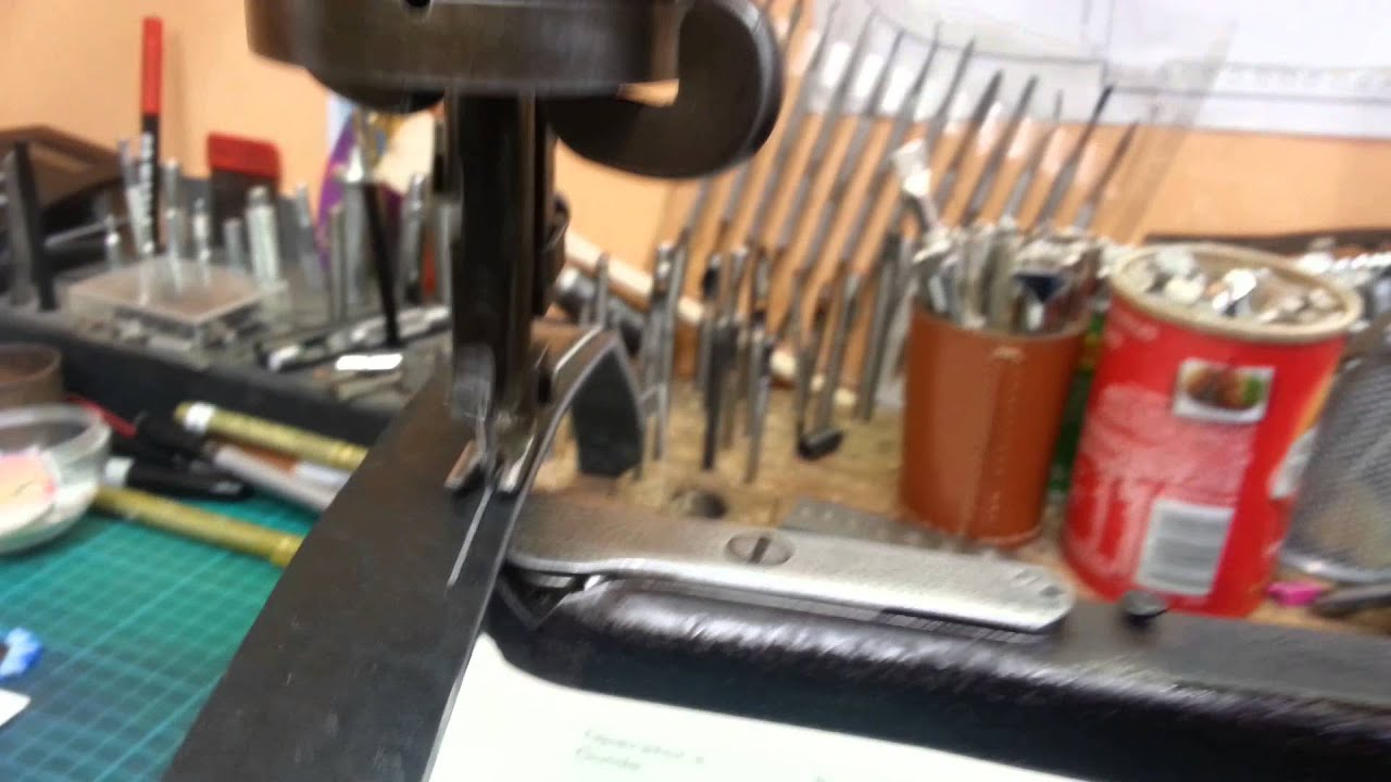 Singer 29k - YouTube