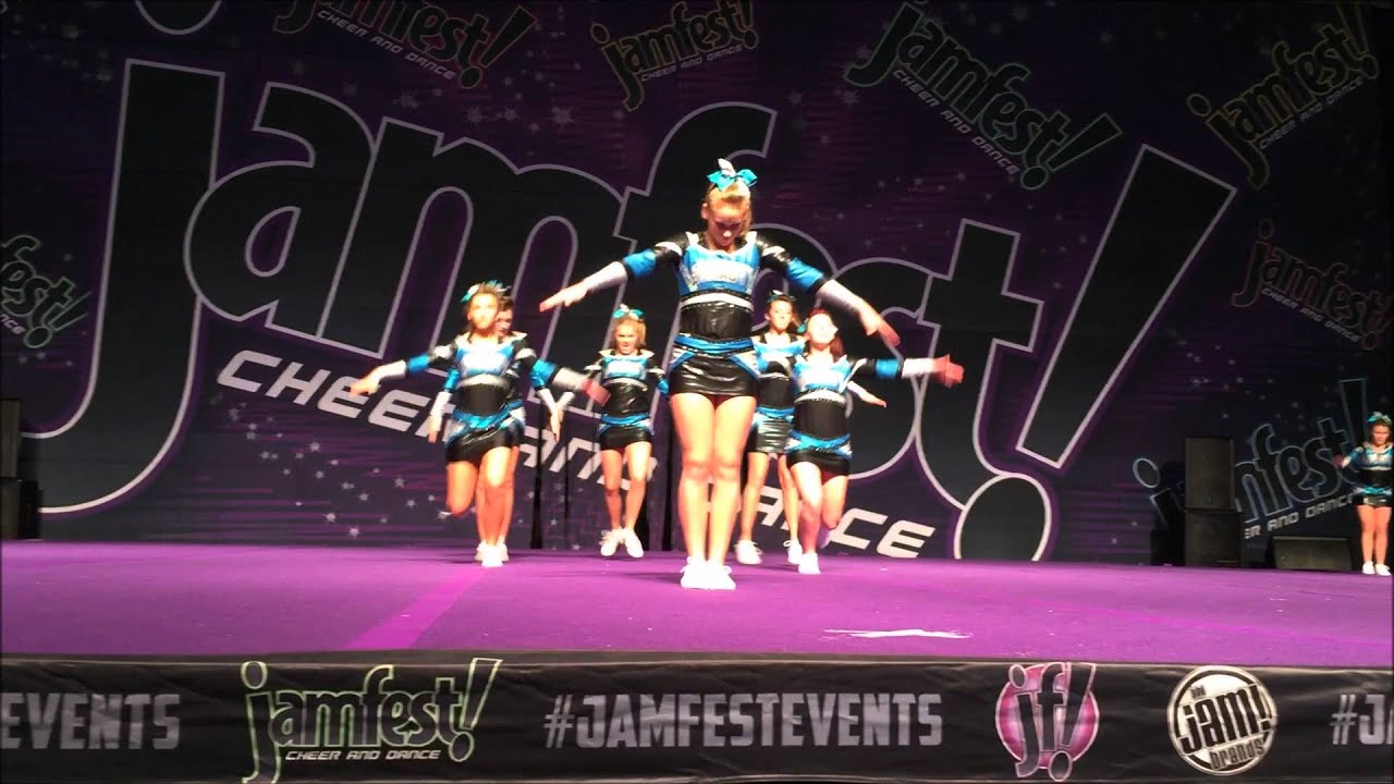 Dynasty Cheer 2016 - YouTube