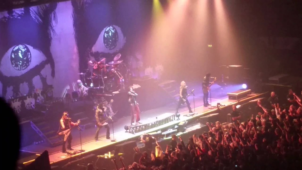 Alice Cooper - Poison. Wembley Arena - YouTube