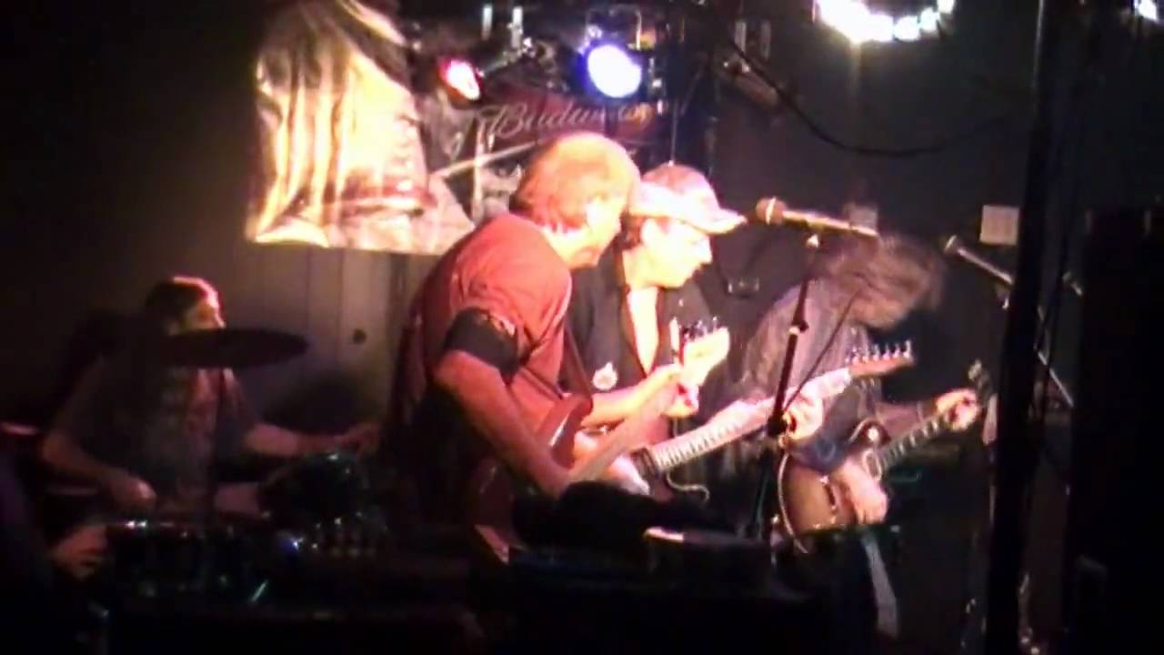 JUST 4 FUN Band - FREE BIRD (ending) - YouTube