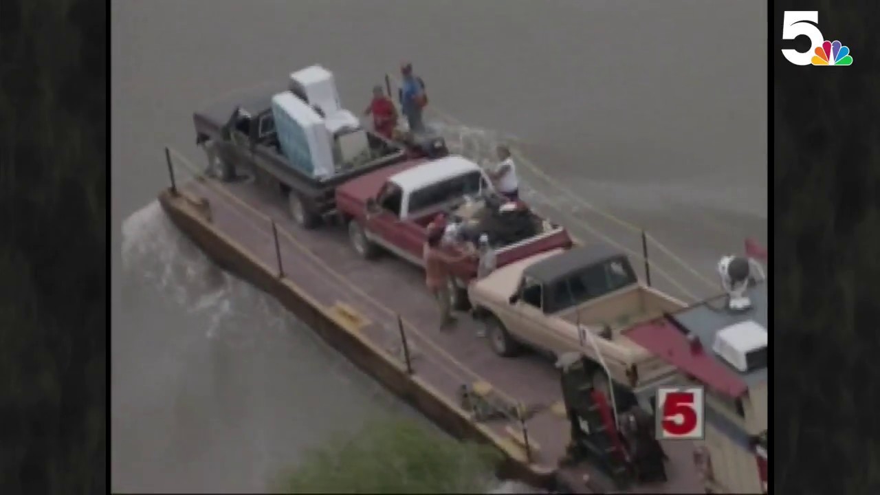 "Flood of '93": Kaskaskia under water - YouTube