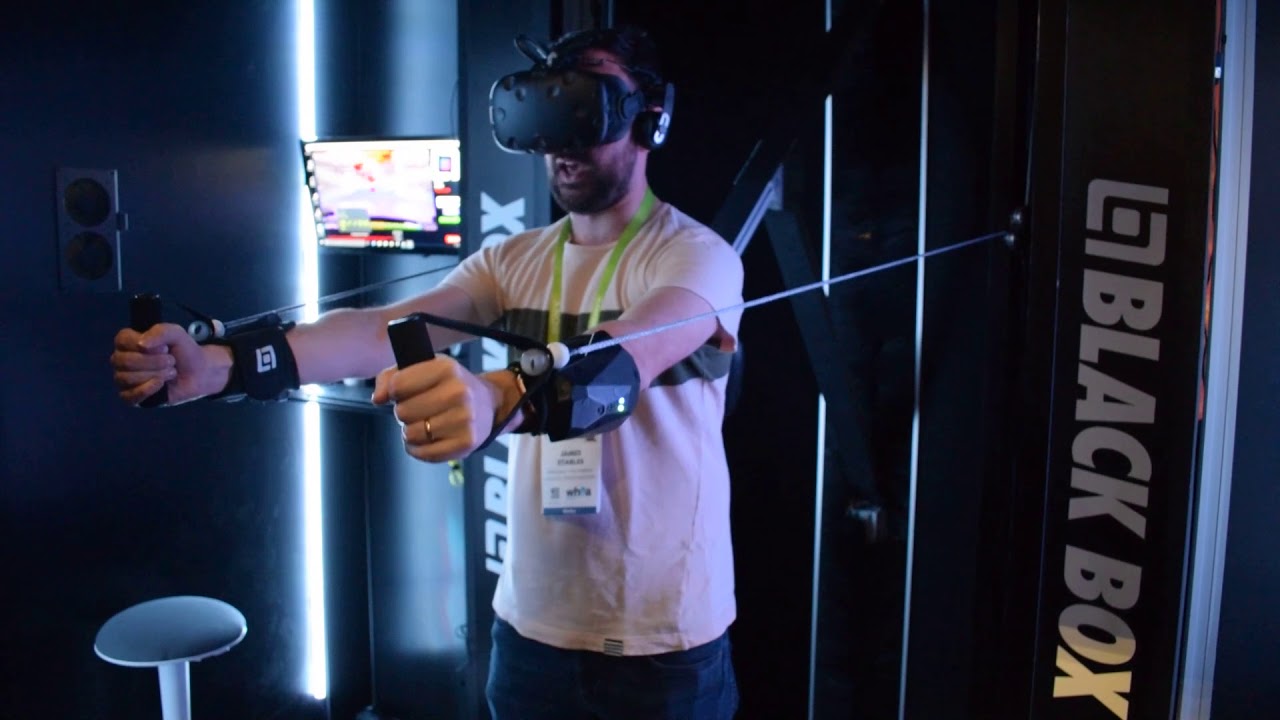 Getting hench with Black Box VR's virtual gym - YouTube