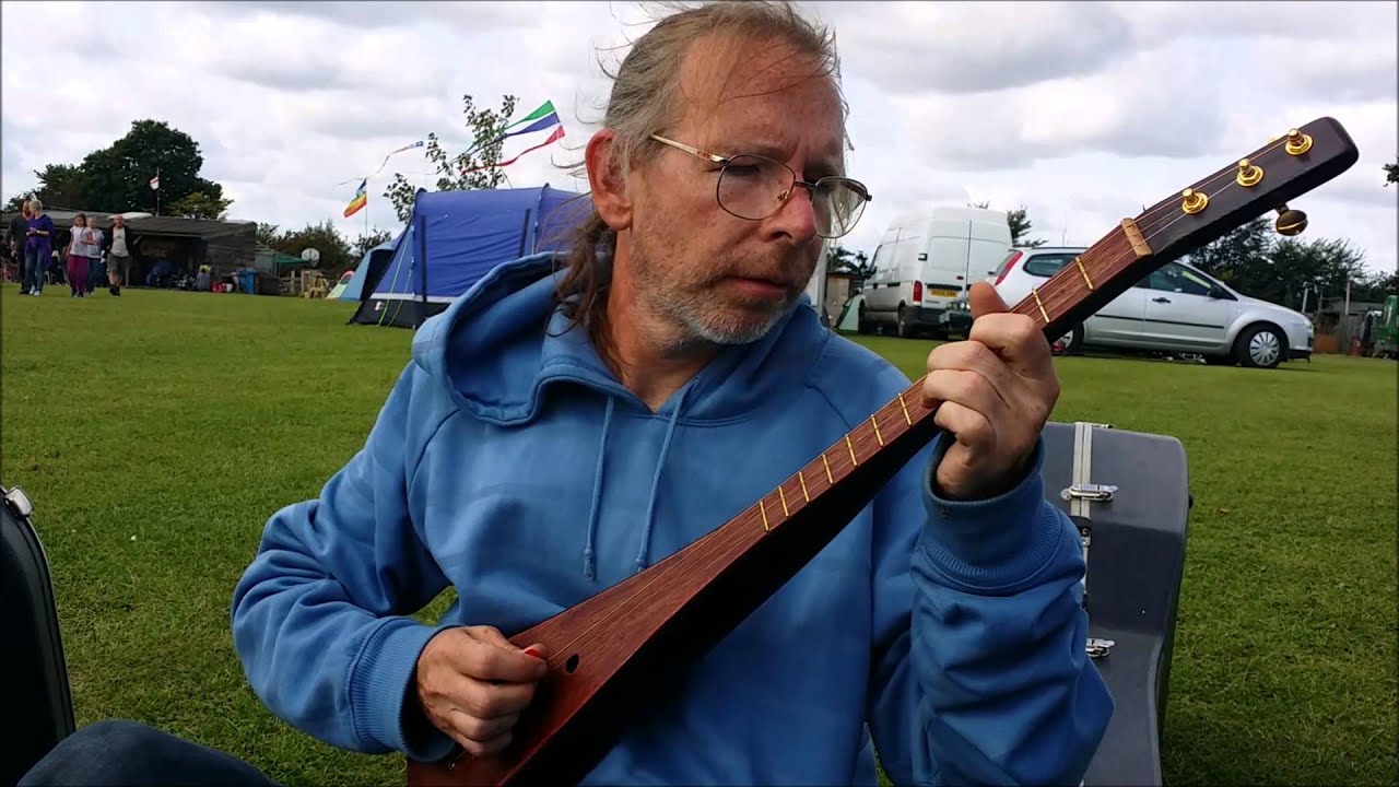 Matt Hegarty playing the Tarnola - YouTube