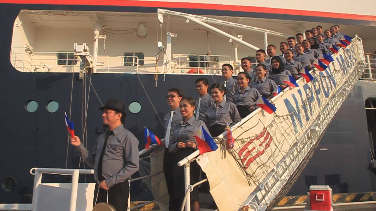 42nd SSEAYP: Philippine Contingent's Flag Cheer in Vietnam - YouTube