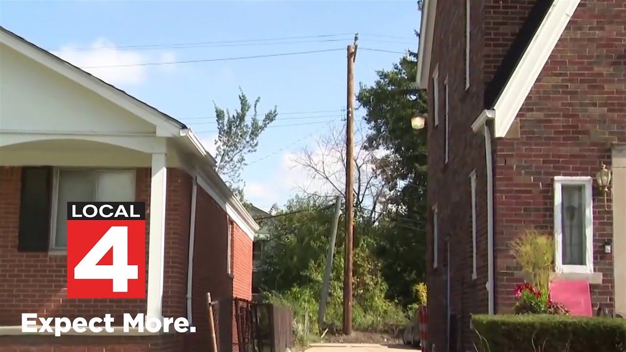 Utility pole causing problems for residents on Detroit's west side ...