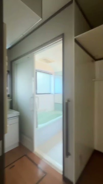 横浜市保土ヶ谷区鎌谷町/2180万円/建替可・中古戸建4DK - YouTube