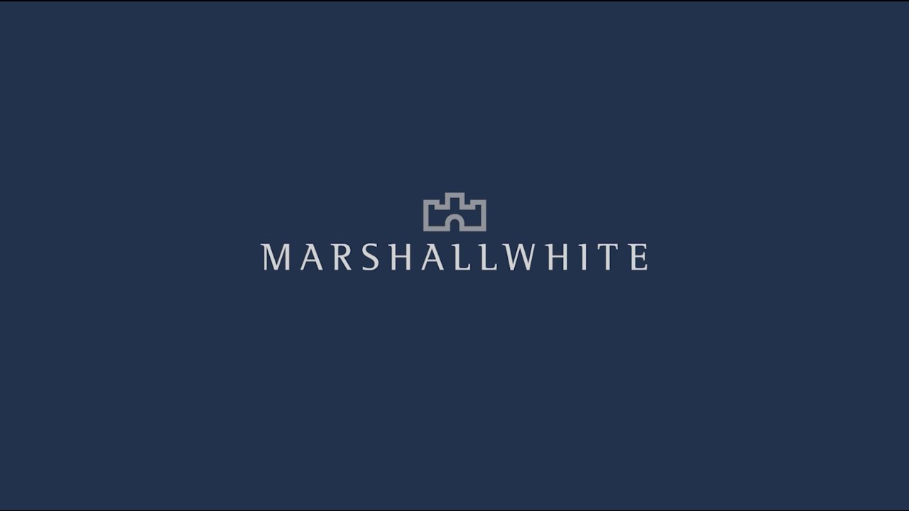 Logotipo De Marshall White Marshall Artist