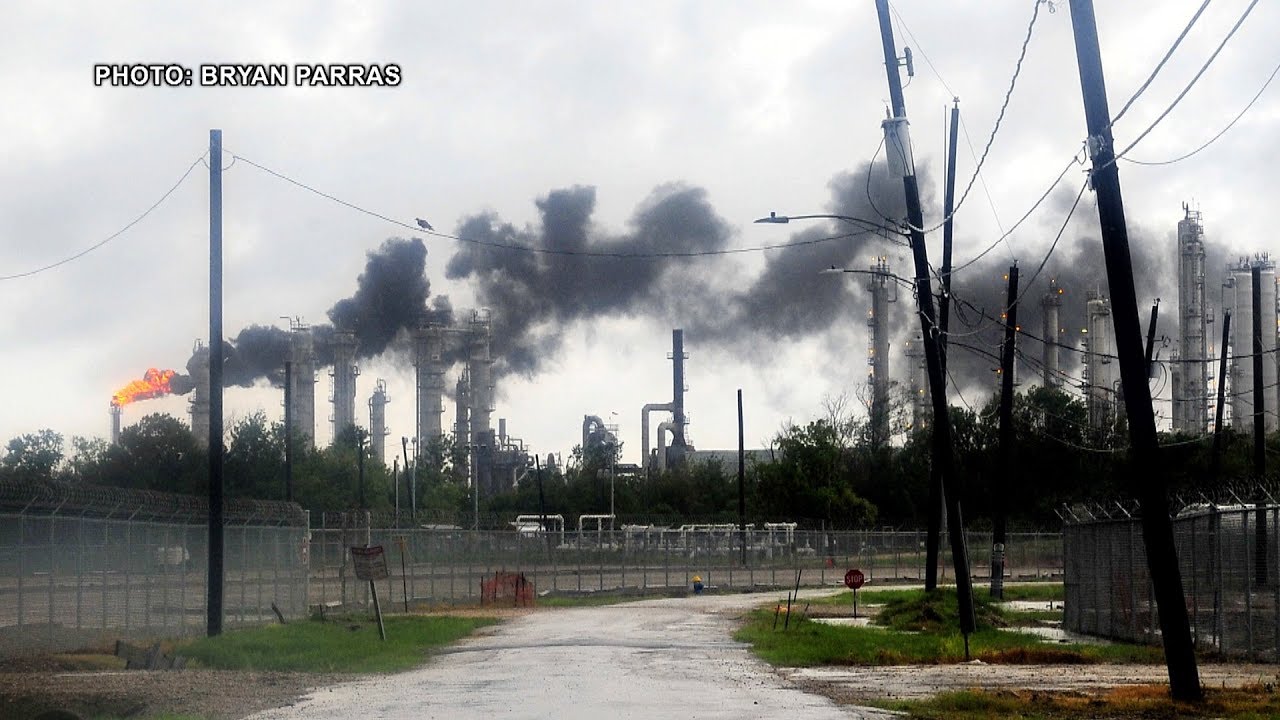 Environmental Crisis Unfolding in Houston as Oil & Chemical Industry ...
