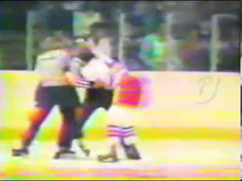 Hockeyfighters.cz Glen Cochrane vs Ed Hospodar.wmv - YouTube