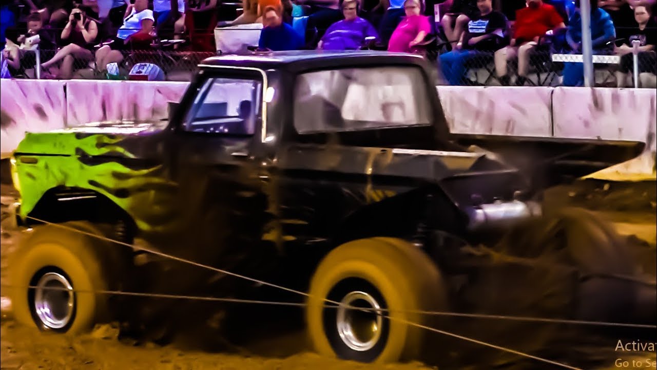 Buck Motorsports Mud Bog- Kevin Cozart's Black and Green Ford Top Dog ...
