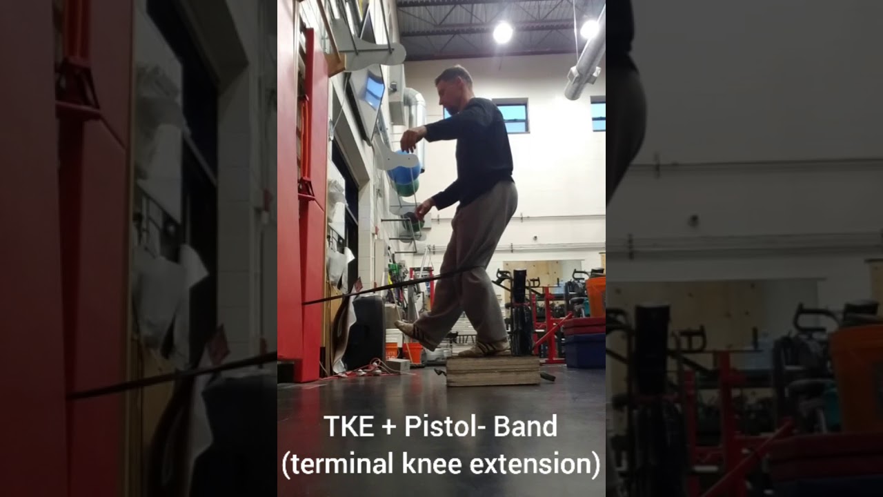 TKE (terminal knee extension) + Pistol- Band - YouTube