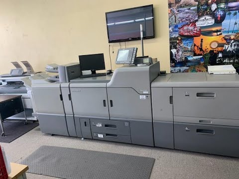 Ricoh Pro C7110 - YouTube