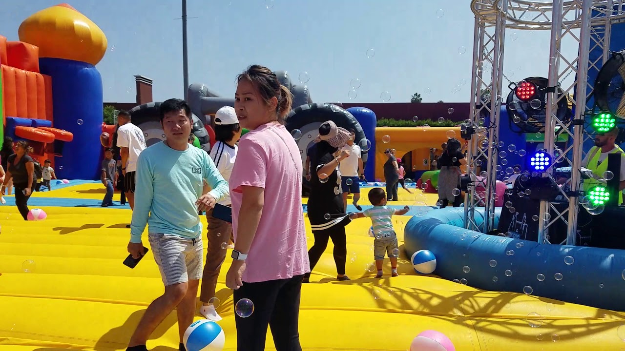 Bounce village - YouTube