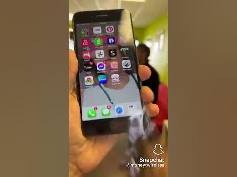 this guy fixes phones and go follow him on Tik-Tok and Snapchat - YouTube