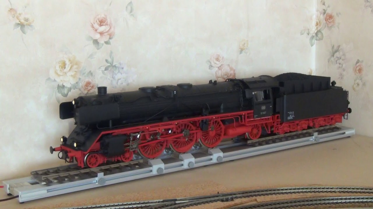 Märklin 55900 spoor 1 : DB 01 067 - YouTube
