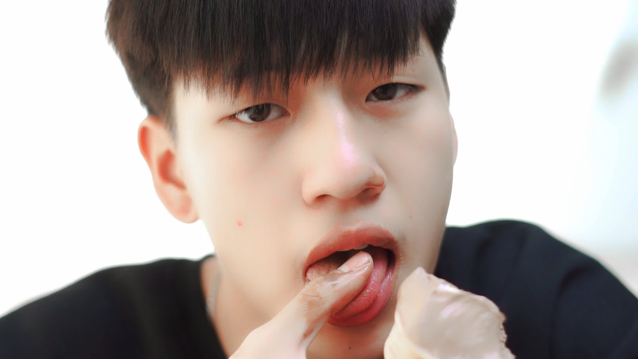 Mv Boys - Charli XCX by Pomthani - YouTube