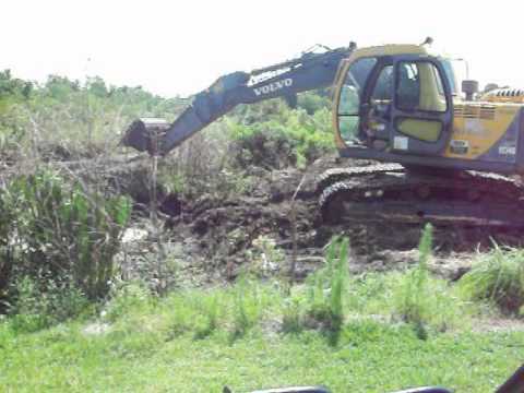 Volvo EC130 Excavator - YouTube