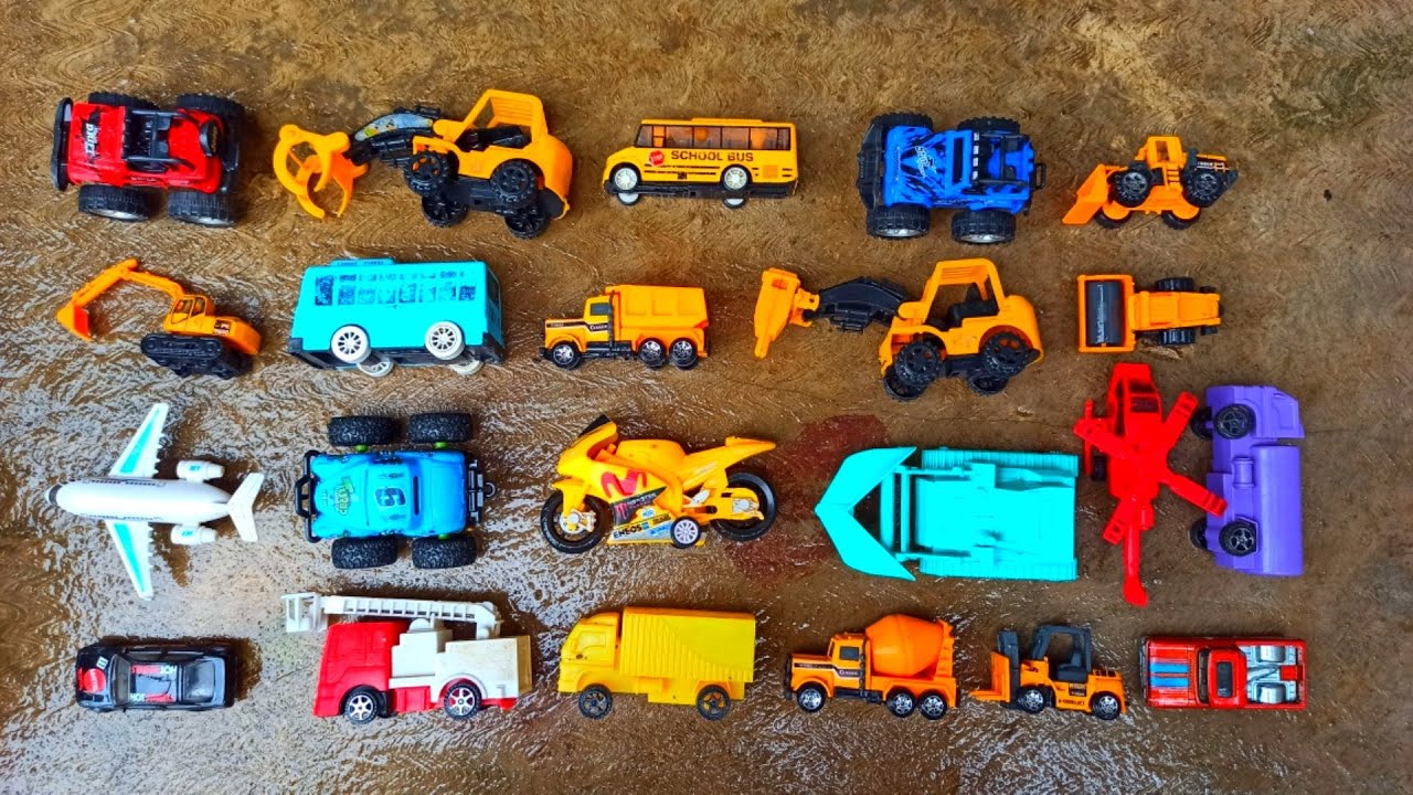 Menemukan mainan mobil pick up, loader, forklift, dump truk, excavator ...