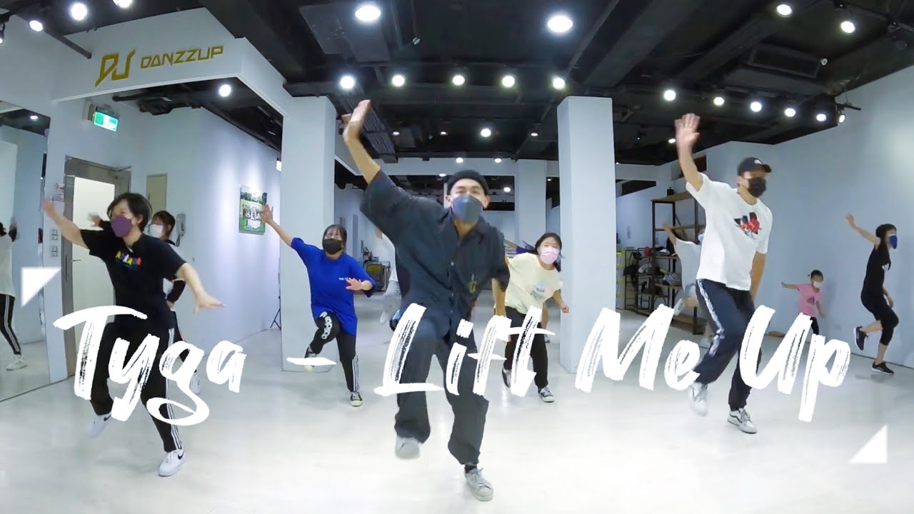 【DANZZUP HIPHOP基礎班 】Tyga - Lift Me Up / Choreography by 小鹿老師 - YouTube