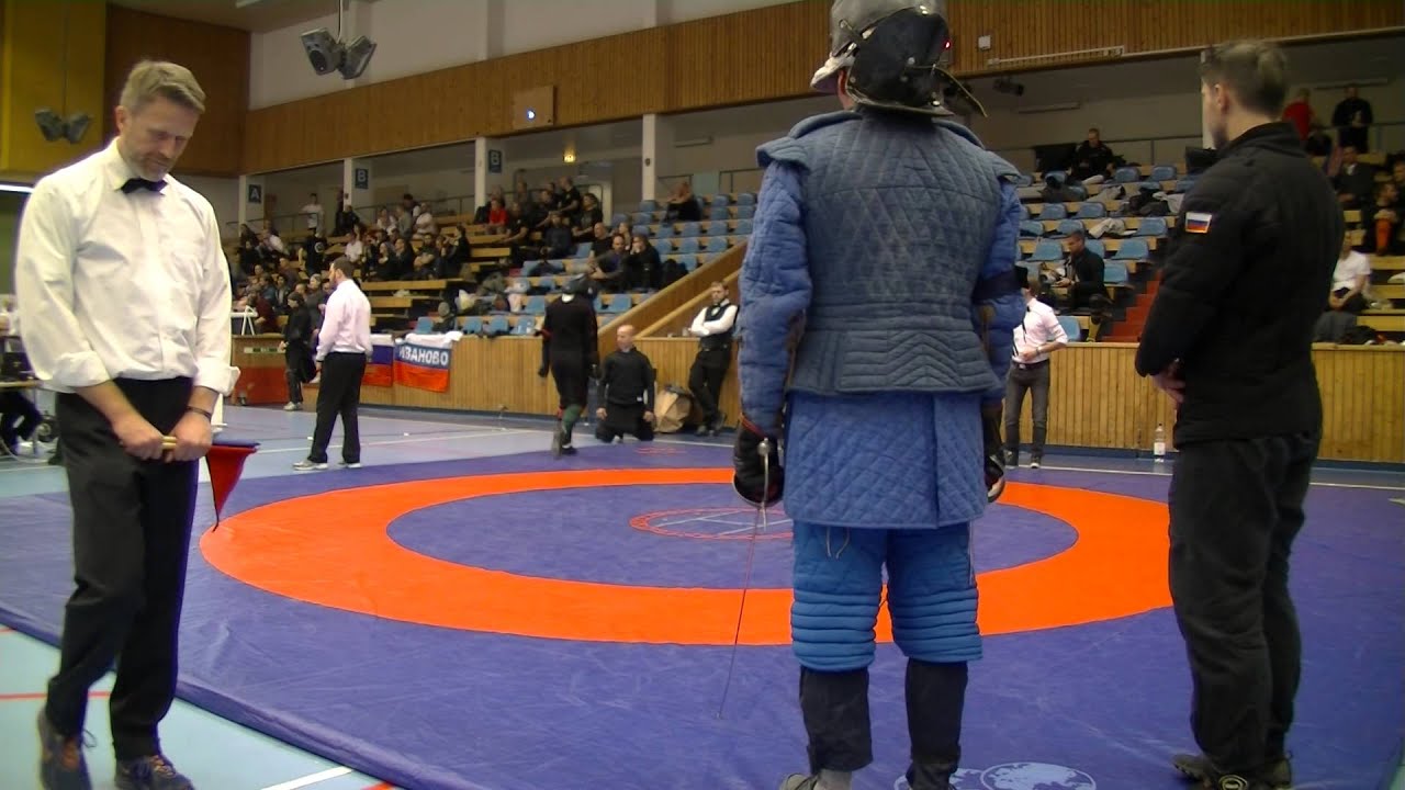 SF2015 Rapier&Dagger Pool 3 Emilia Skirmuntt vs Vadim Polyuga - YouTube