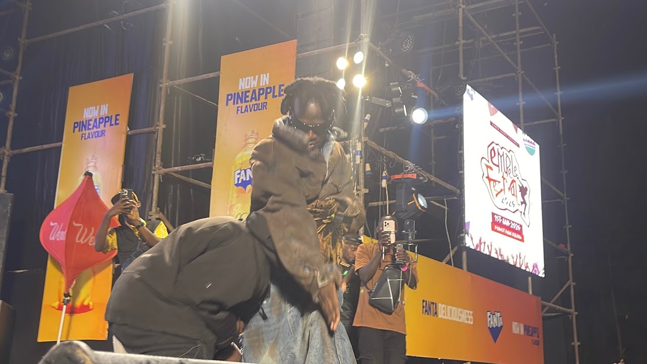 Laba Banange okutema ensingo ne Kapeke mu mpele festival of 2025 - YouTube
