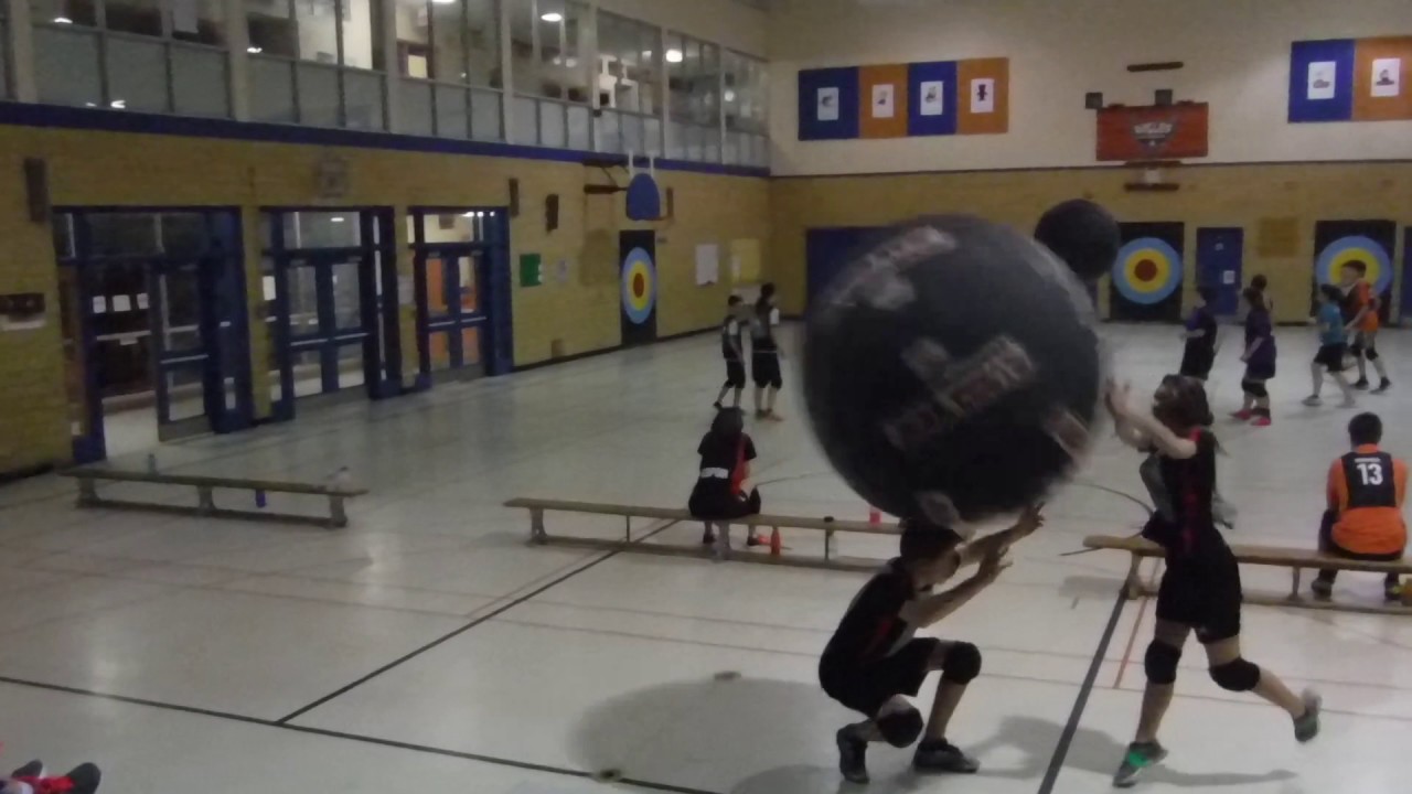 Lancer mains liées (frappe baseball) - YouTube