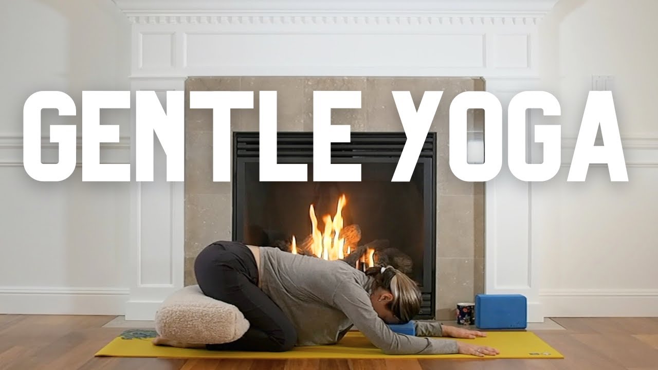 Gentle Yoga | Relax and Get Cozy | 25 Minute Yoga Class - YouTube