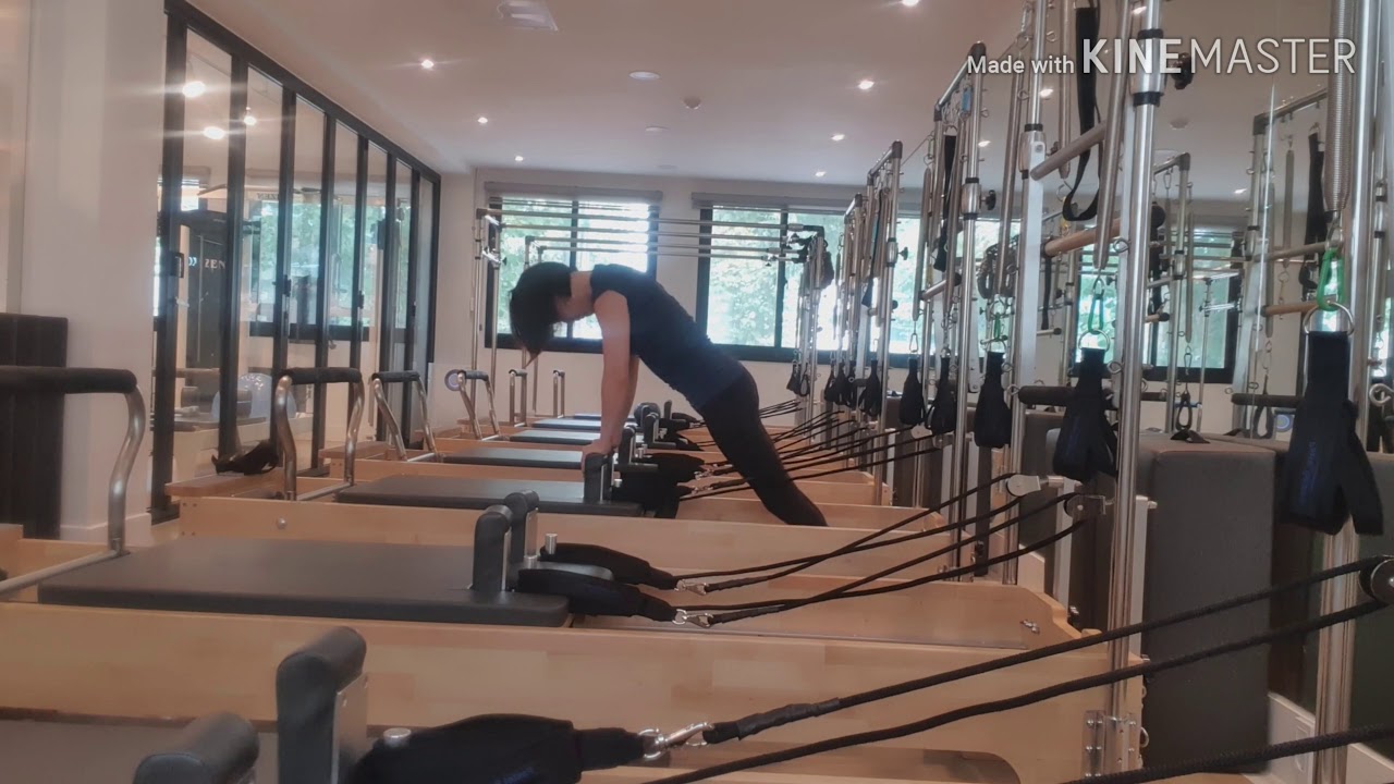 reformer stretch & warm up - YouTube