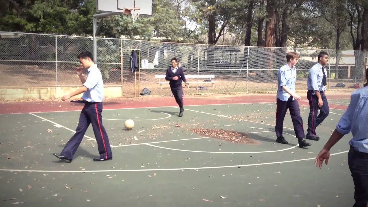 Recess Football 2 - YouTube