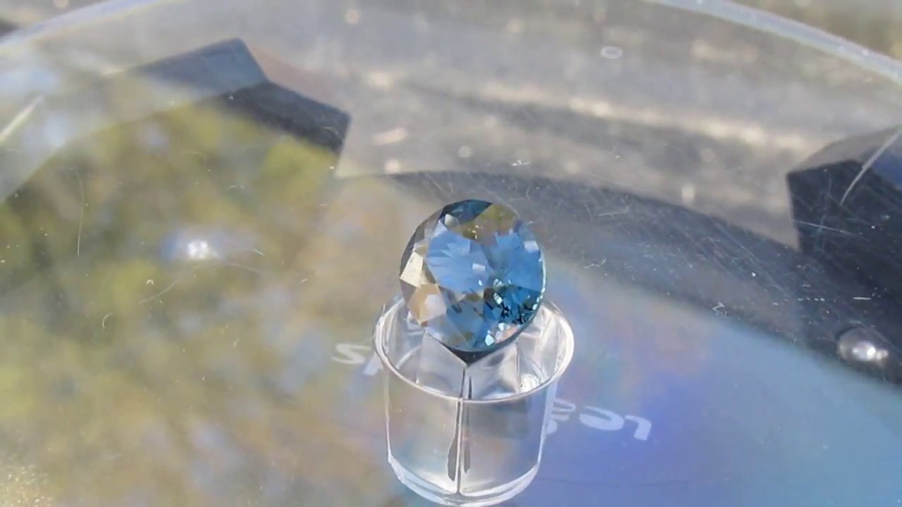 2.57 cts - Slight Color Shift Greenish Blue Spinel With Great ...