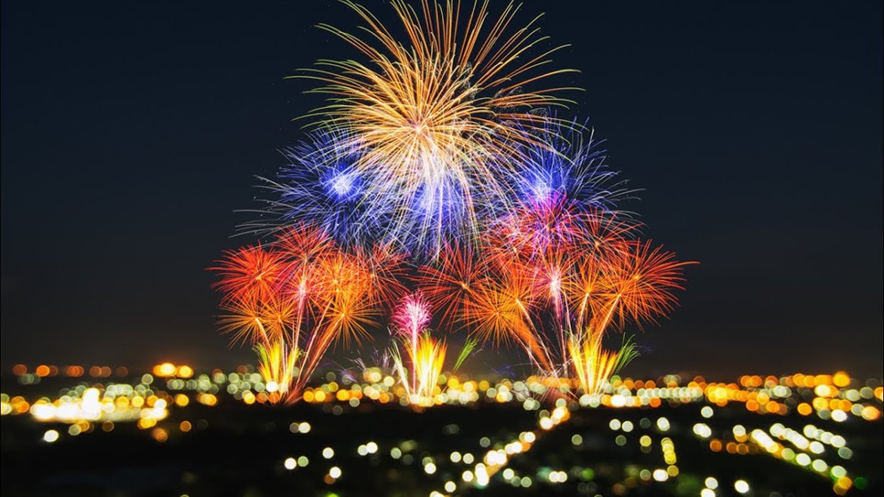 Happy new year 2020 | firework in cardiff, UK | new year fireworks ...