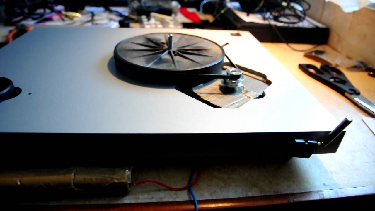 DC floppy motor instead of an AC motor - YouTube