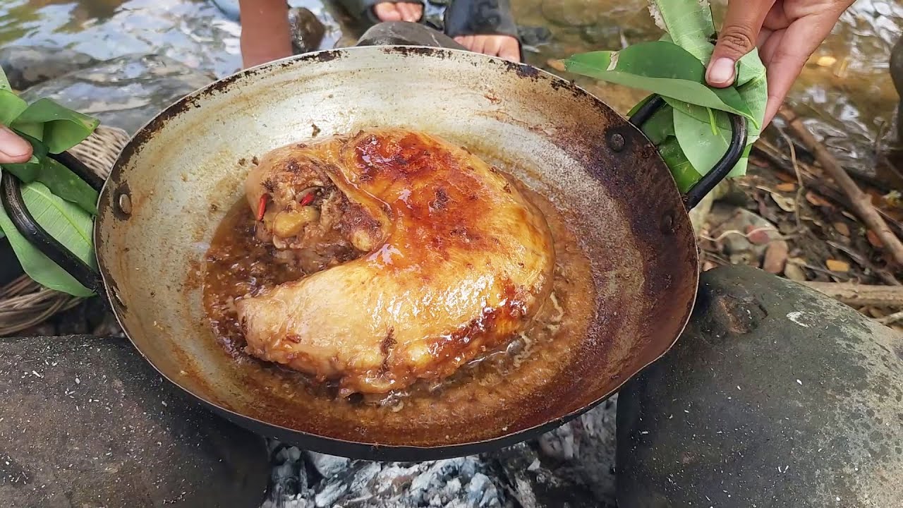 Wow Unique Food! Cooking Cow Stomach with Red Ant for jungle yummy food ...