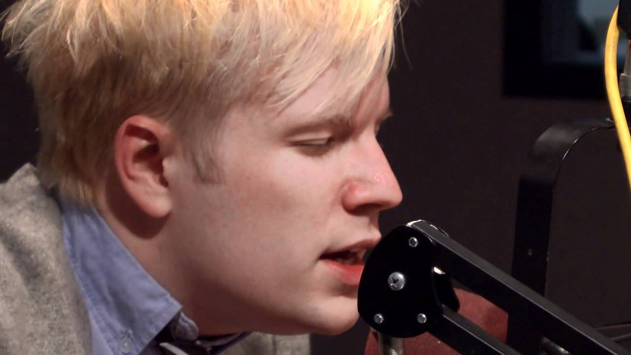 Patrick Stump performs Explode - YouTube