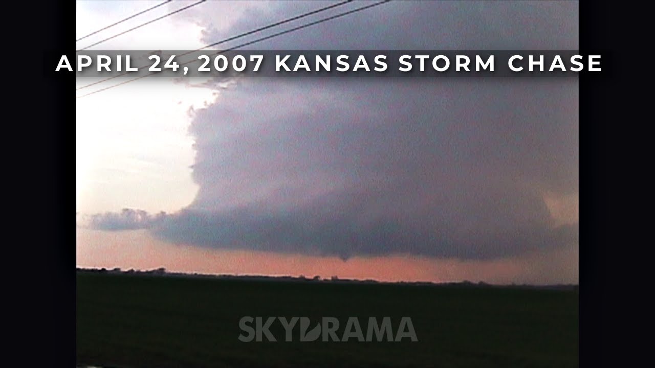 April 24, 2007 Supercell + Tornadoes at Nickerson, Kansas - YouTube
