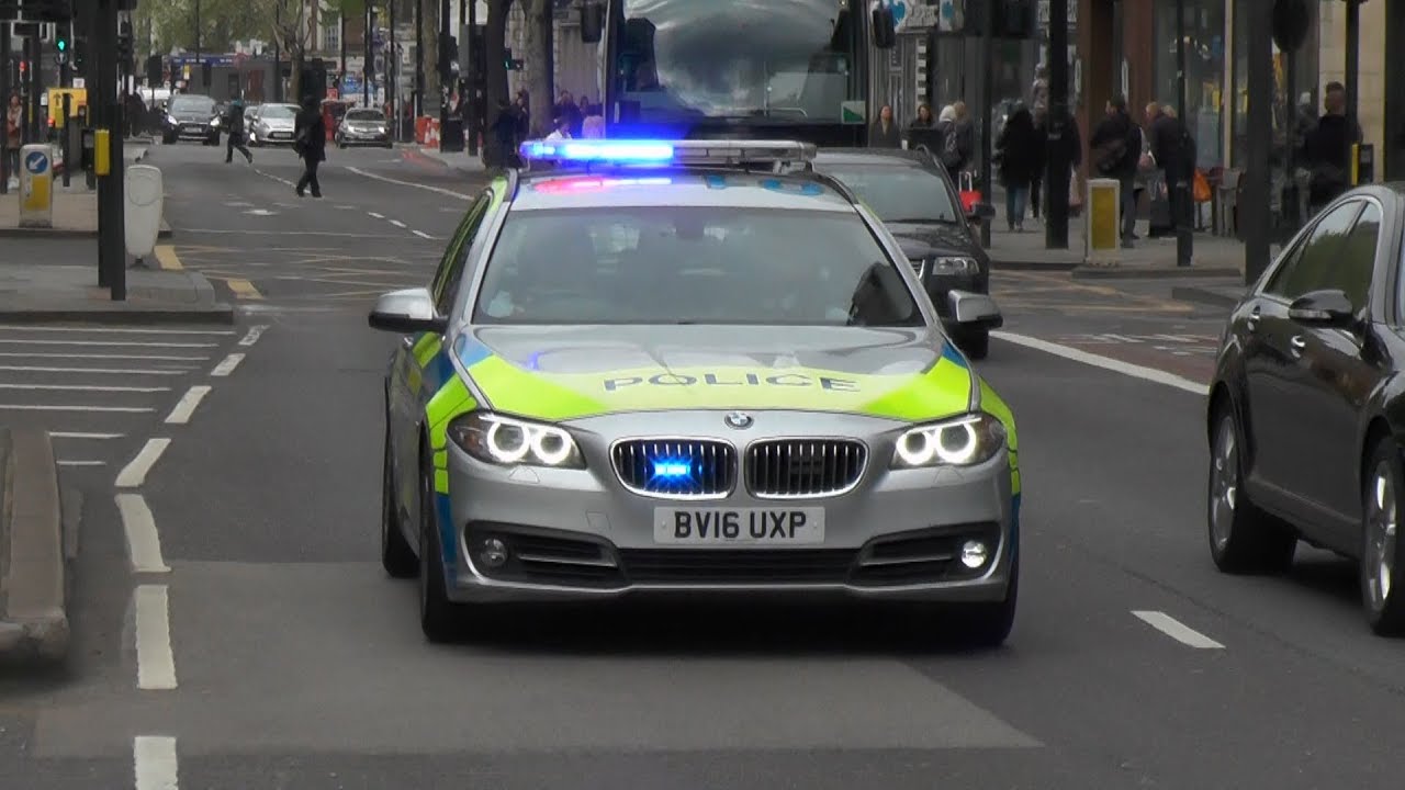 London Metropolitan Traffic Police responding to calls - YouTube