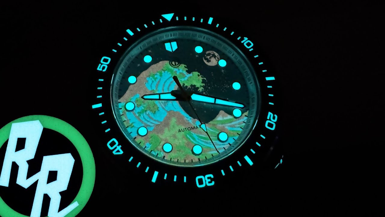 MMI CuttleChron “Big Wave” Lumed Dial - YouTube
