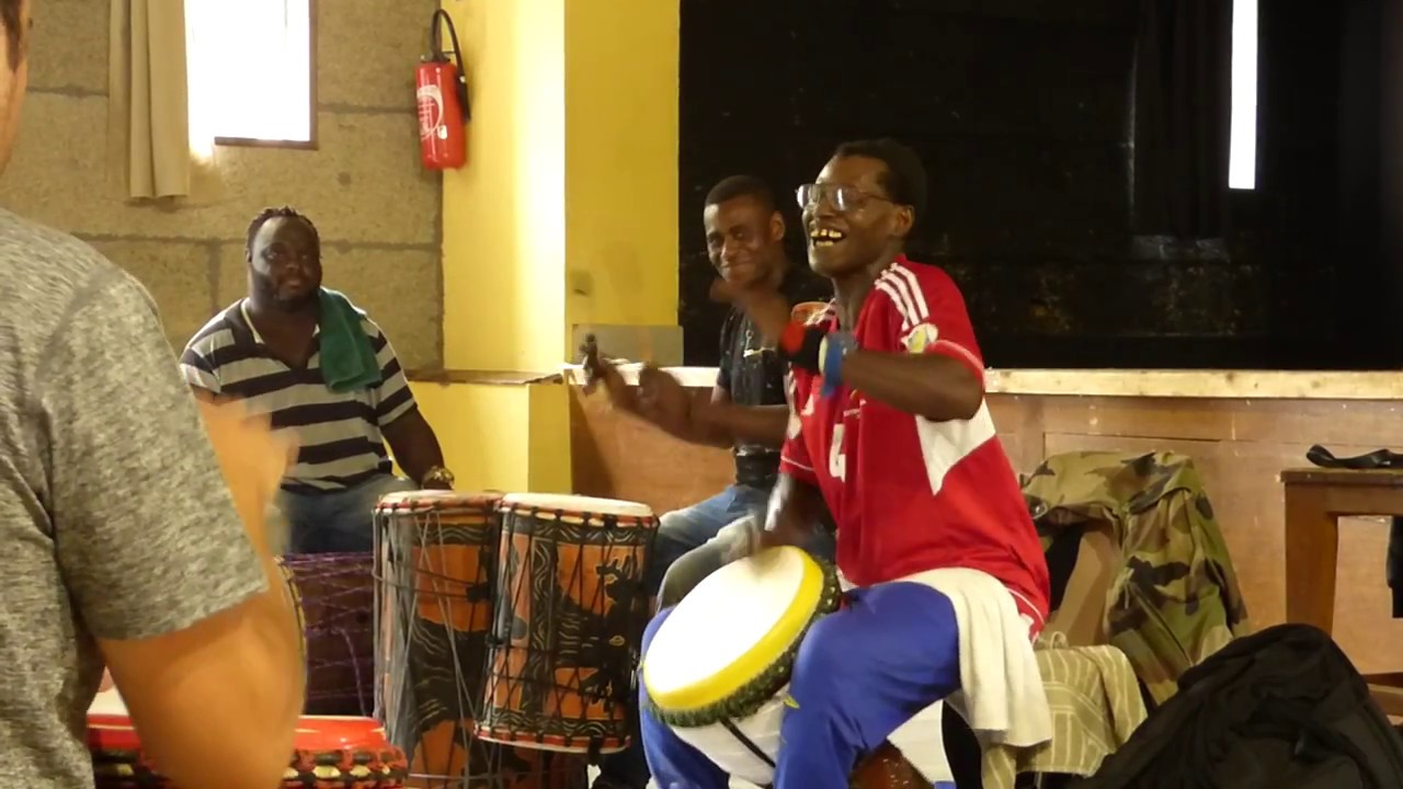 kalifa diarra et petit adama diarra au festival wassam juillet 2017 ...