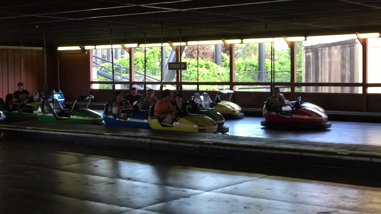 The Bumper Cars - Darien Lake Resort 2015 - YouTube