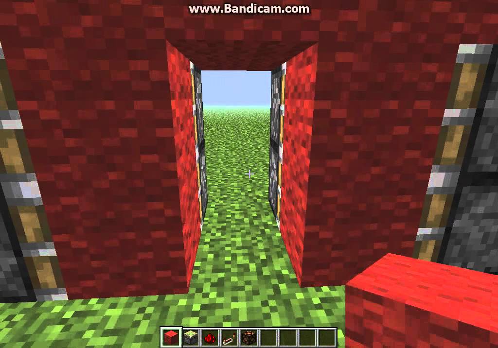 Minecraft jeb door tutorial!!!!! - YouTube