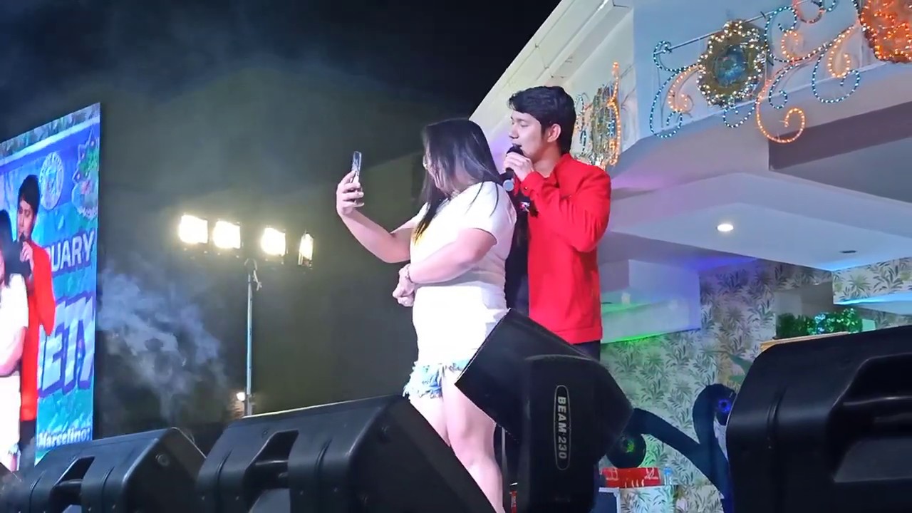 KIEL ALO PINALIGAYA ANG ISANG BEKING FAN - YouTube