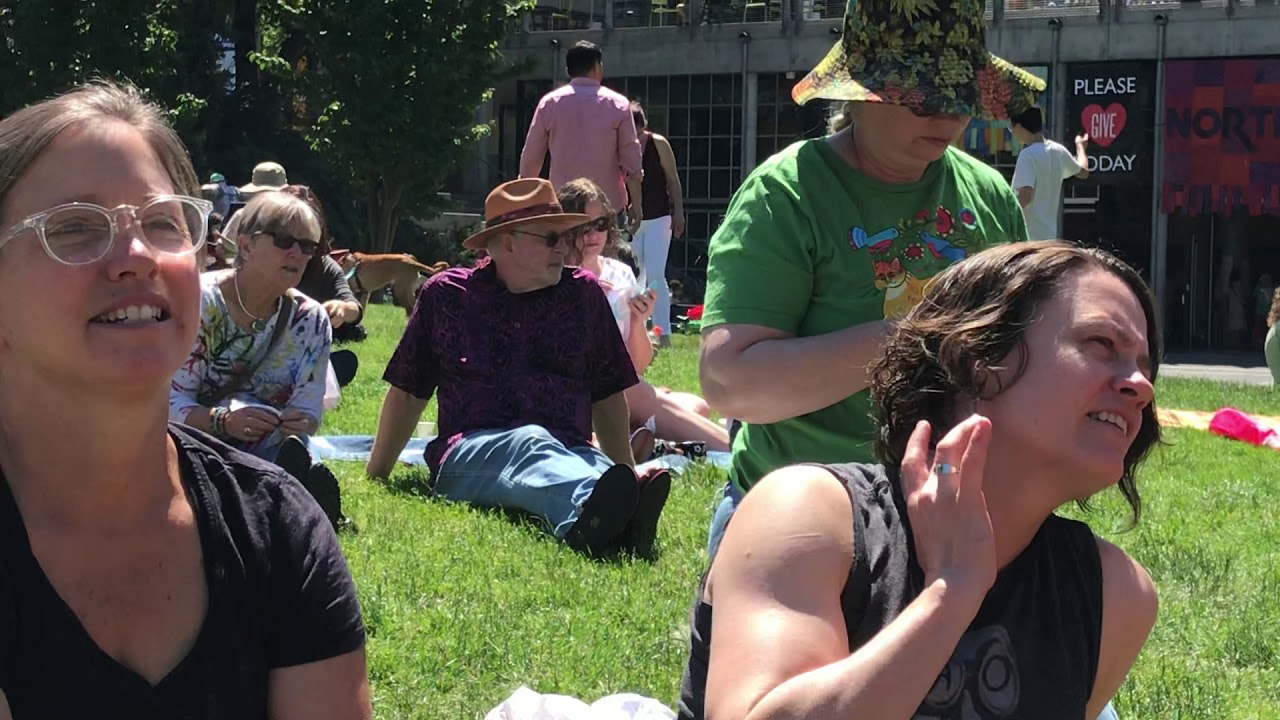 The Geoducks Live at FolkLife 2019 - YouTube