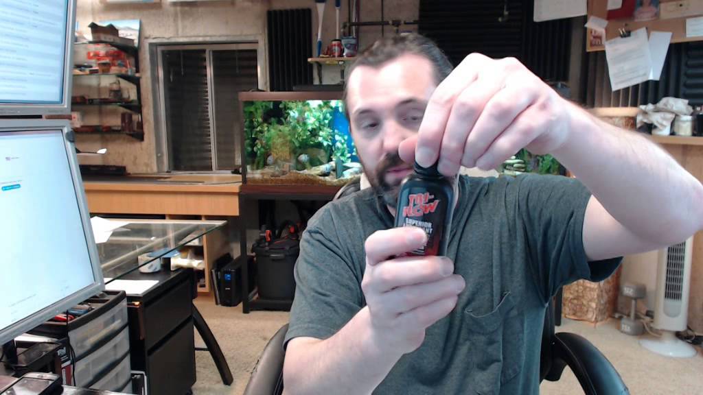 Tri-Flow TF21010 Superior Lubricant 2 oz. Drip Bottle - YouTube