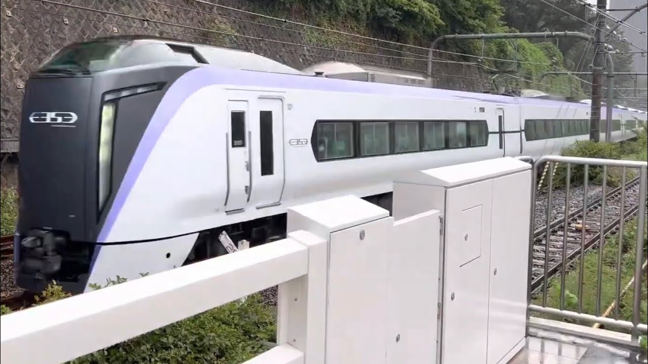 5004M 中央快速線 E353系S120編成 特急 あずさ4号 東京行 四ツ谷～御茶ノ水間 通過 0828-04 - YouTube