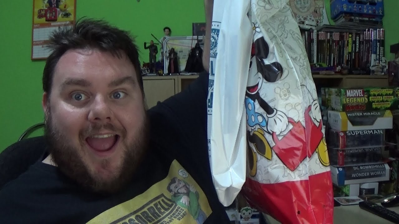 Toy Hunt Vlog & Haul - Star Wars Endor Tsum Tsum, DC Metal #1, SDCC GOT ...