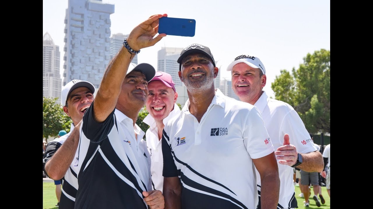 Ruud Gullit entertains fans at DSA Open 2019 - YouTube